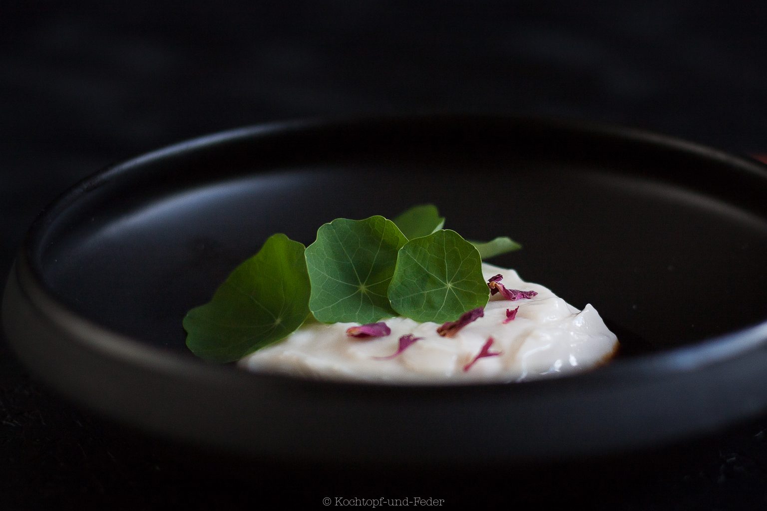 Sesamtofu mit Oommm – Von Zen und Sellerie - Kochtopf und Feder