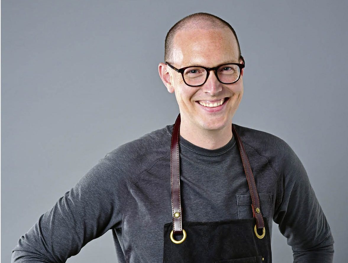 Tobias Henrichs - Das kulinarische Interview - Kochtopf und Feder